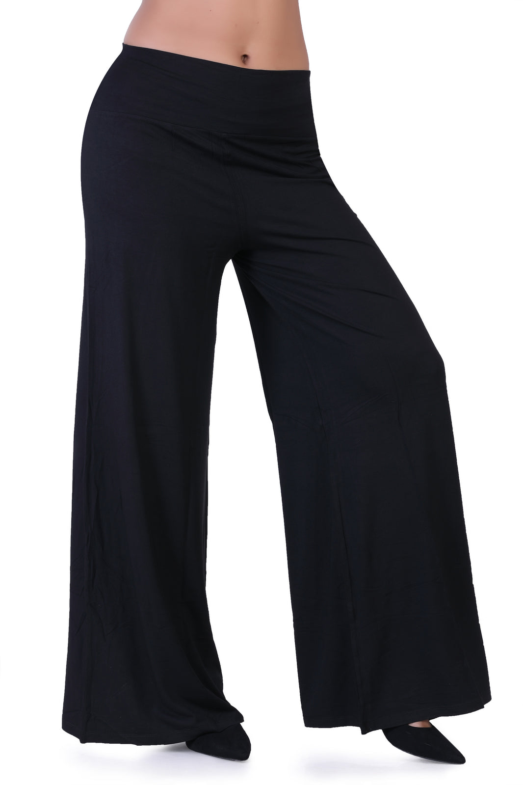 Laasa Sports | Shop Women Sportswear, Activewear, Gym wear Online